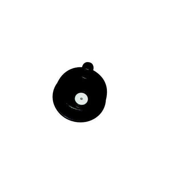 Vented stepped cap for back pack